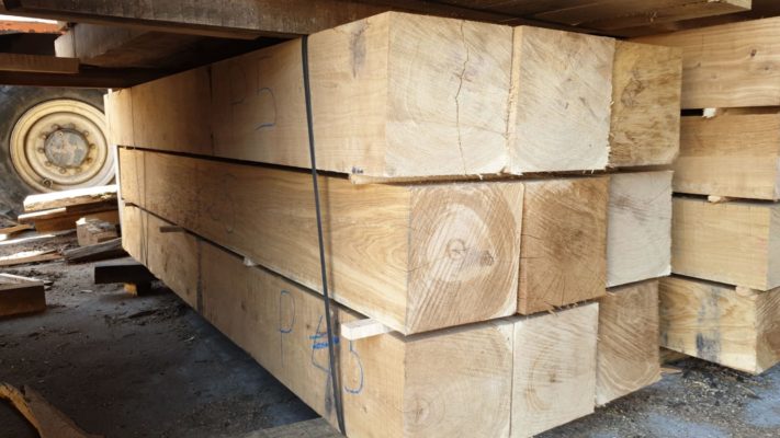 Green Oak Structural Beams – Fresh Sawn 200mm x 200mm / 8 Inches x 8 ...