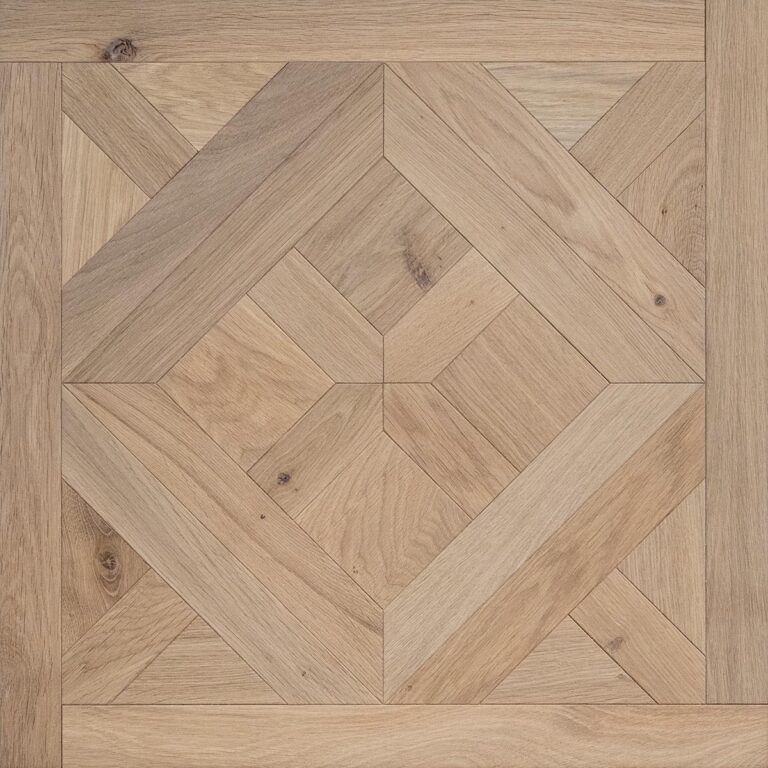 Exceptional Fine Quality Bespoke Engineered Oak Parquet Chantilly ...